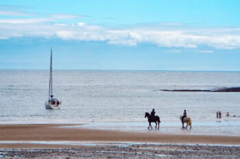 Pwll Du Beach | Explore South Wales